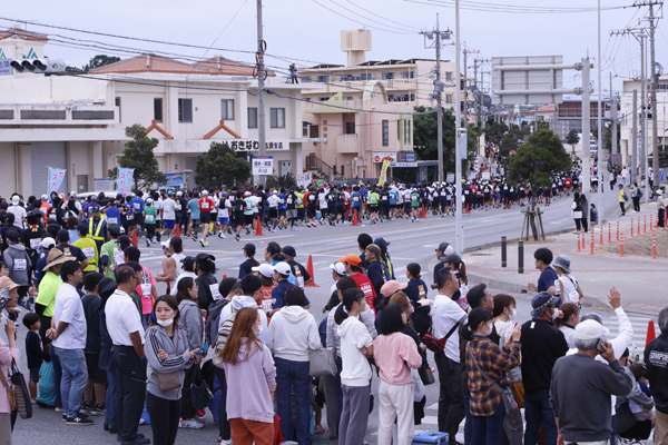 Photo Gallery - Naha Marathon 37th Race: Dec 3, 2023