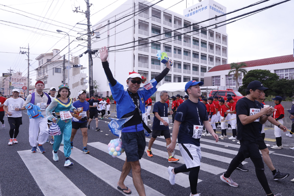 Photo Gallery - Naha Marathon 37th Race: Dec 3, 2023